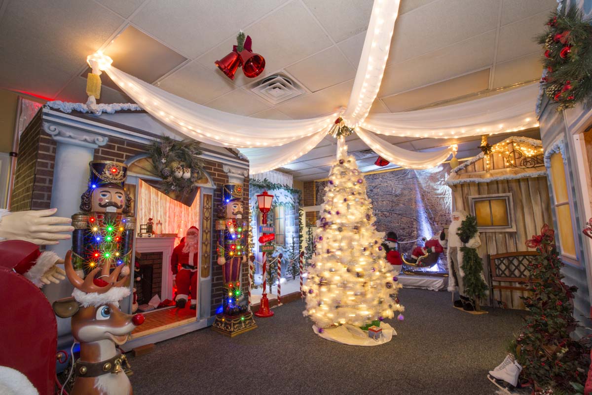 How to Make Your House Party Unforgettable this Christmas?