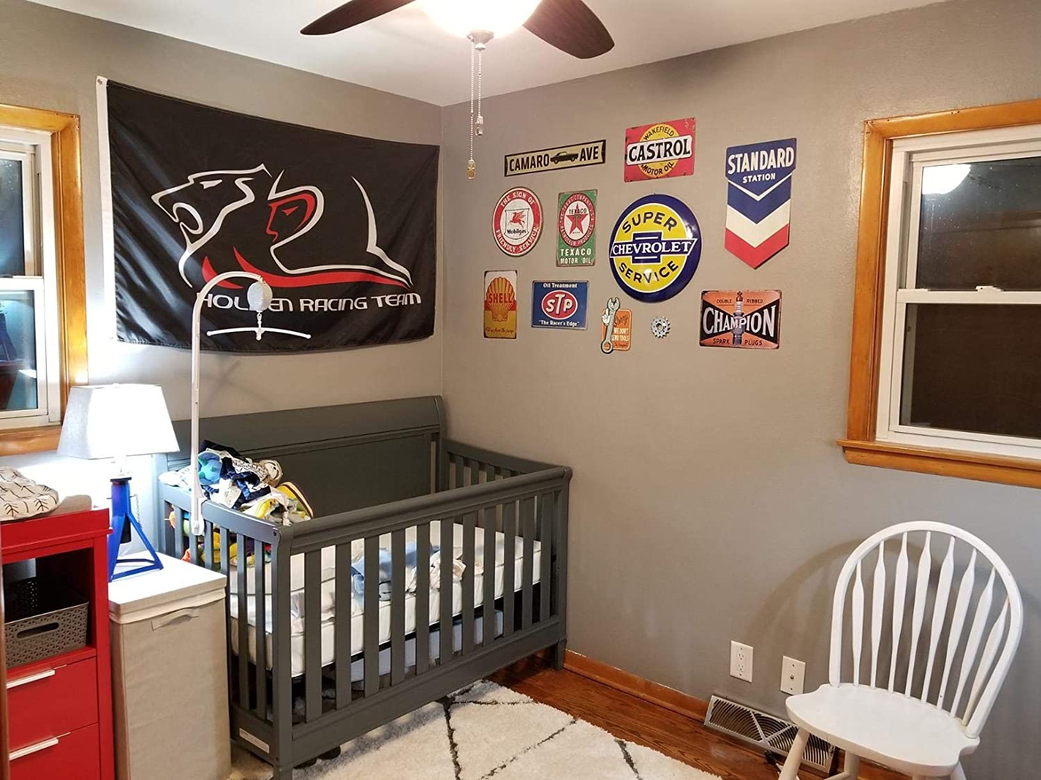 3 Benefits of Getting Custom Made Metal Signs for your Home's Interior