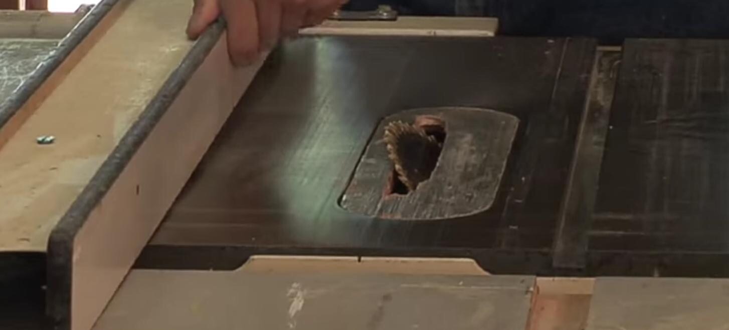 An Ultimate Guide On How To Square A Board With A Table Saw