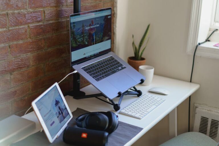 6 Reasons of Creating a Proper Home Office for Teleworking