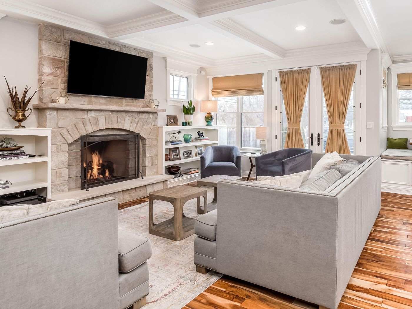 Redecorating Your Home? Don't Settle For Less