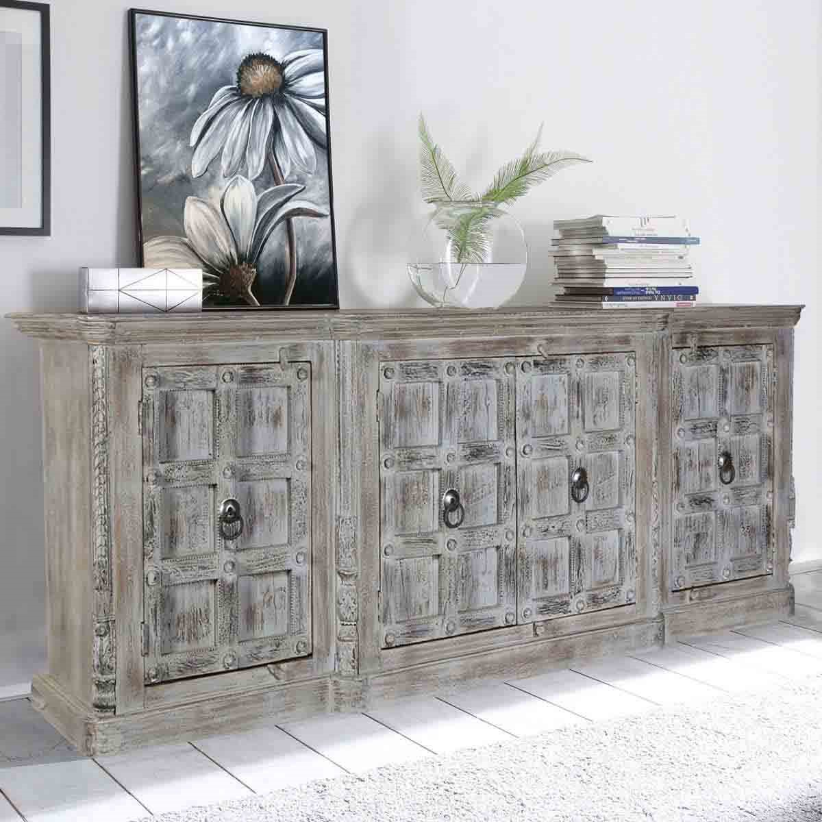 All You Need Know About Farmhouse Style Furniture and Decor