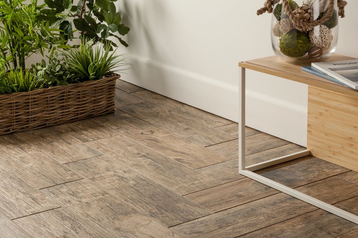 What Are the Benefits of Wood Effect Tile?