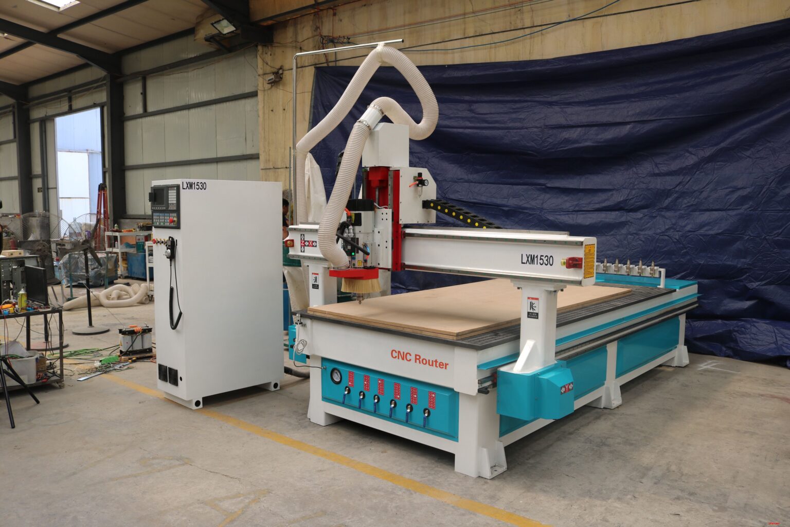 What are the Main Advantages of CNC Wood Cutting Machines