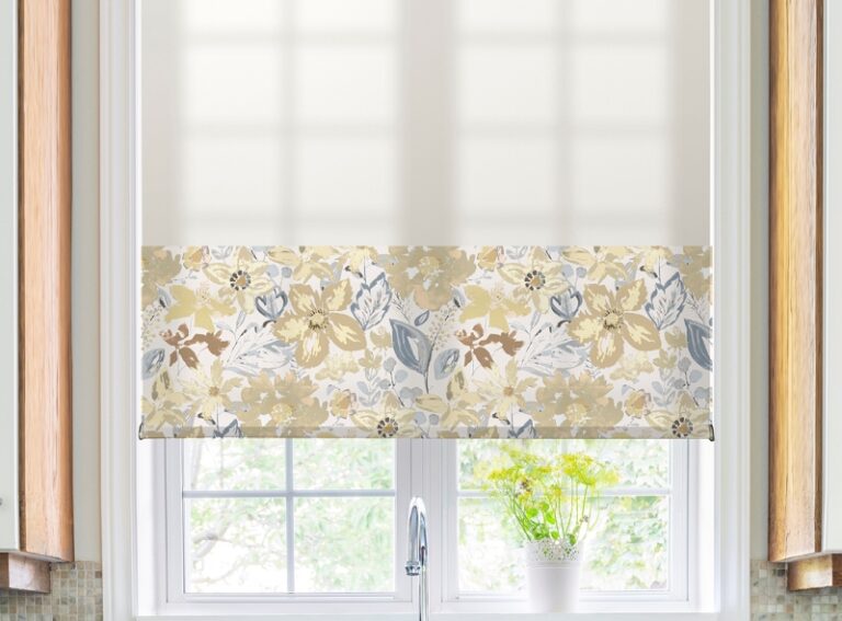 Go For Colorful Blinds And Shades That Will Add Wood Shades In Your Decor!