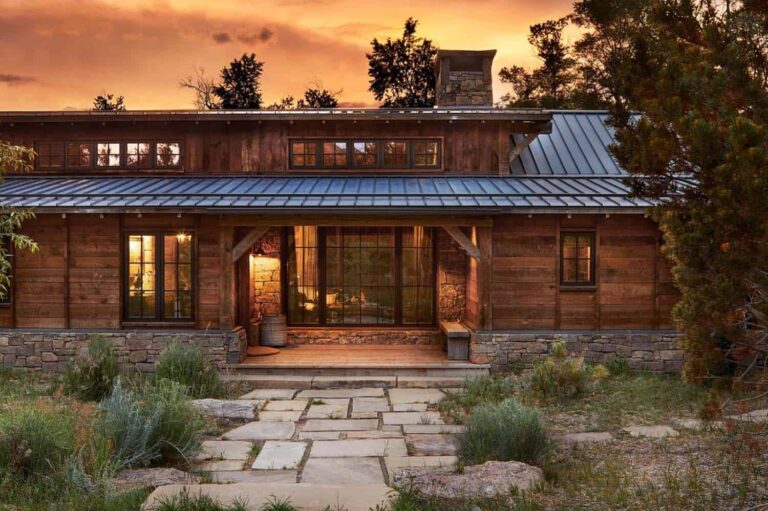 Creating an Authentic Rustic Ranch House