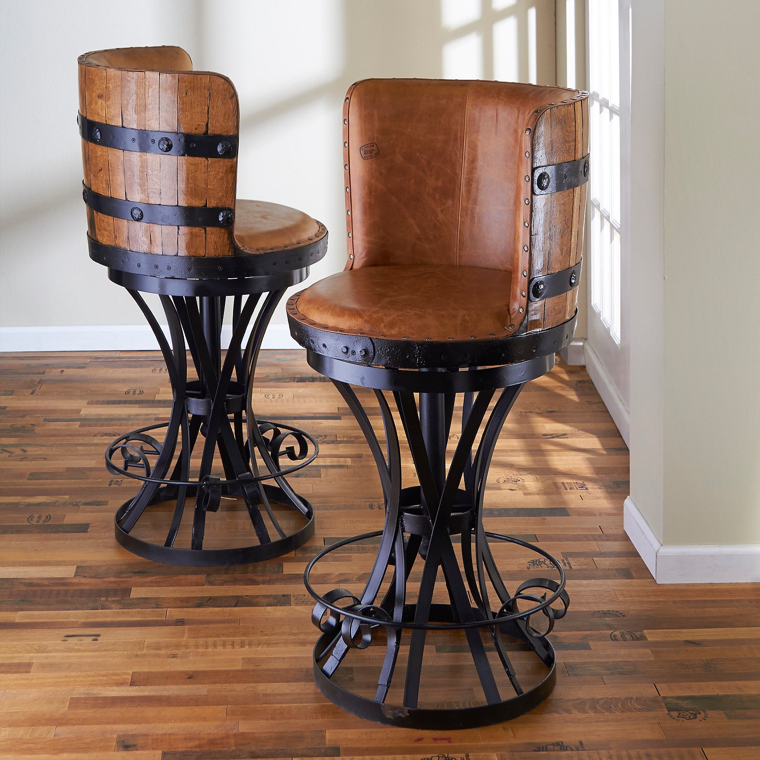 Bar Stool Ideas With Important Tips To Choose The Best!