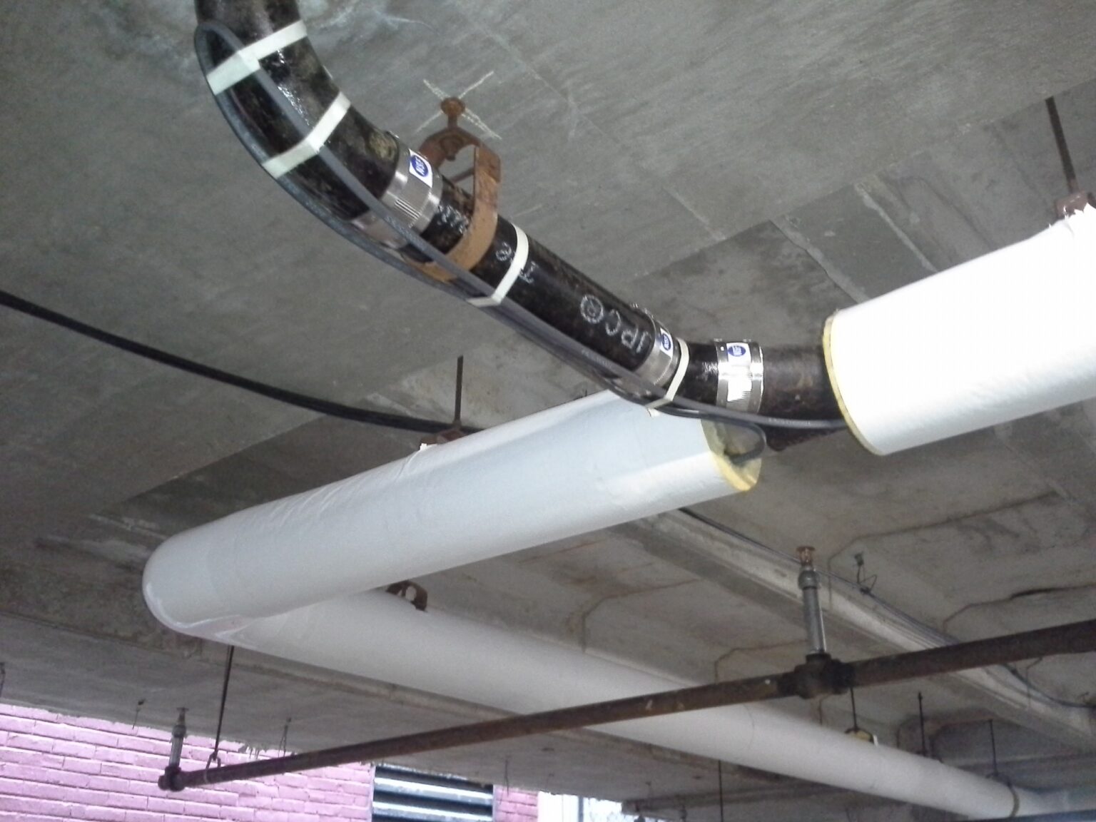 Preventing Frozen Pipes: Tips and Techniques for Keeping Your Pipes ...