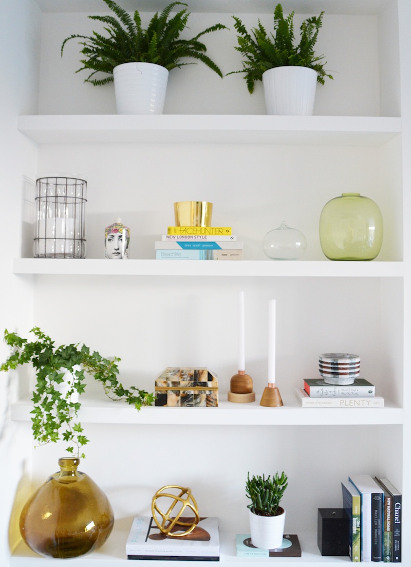 Mindblowing Shelf Styling Tips To Impress The Guests!