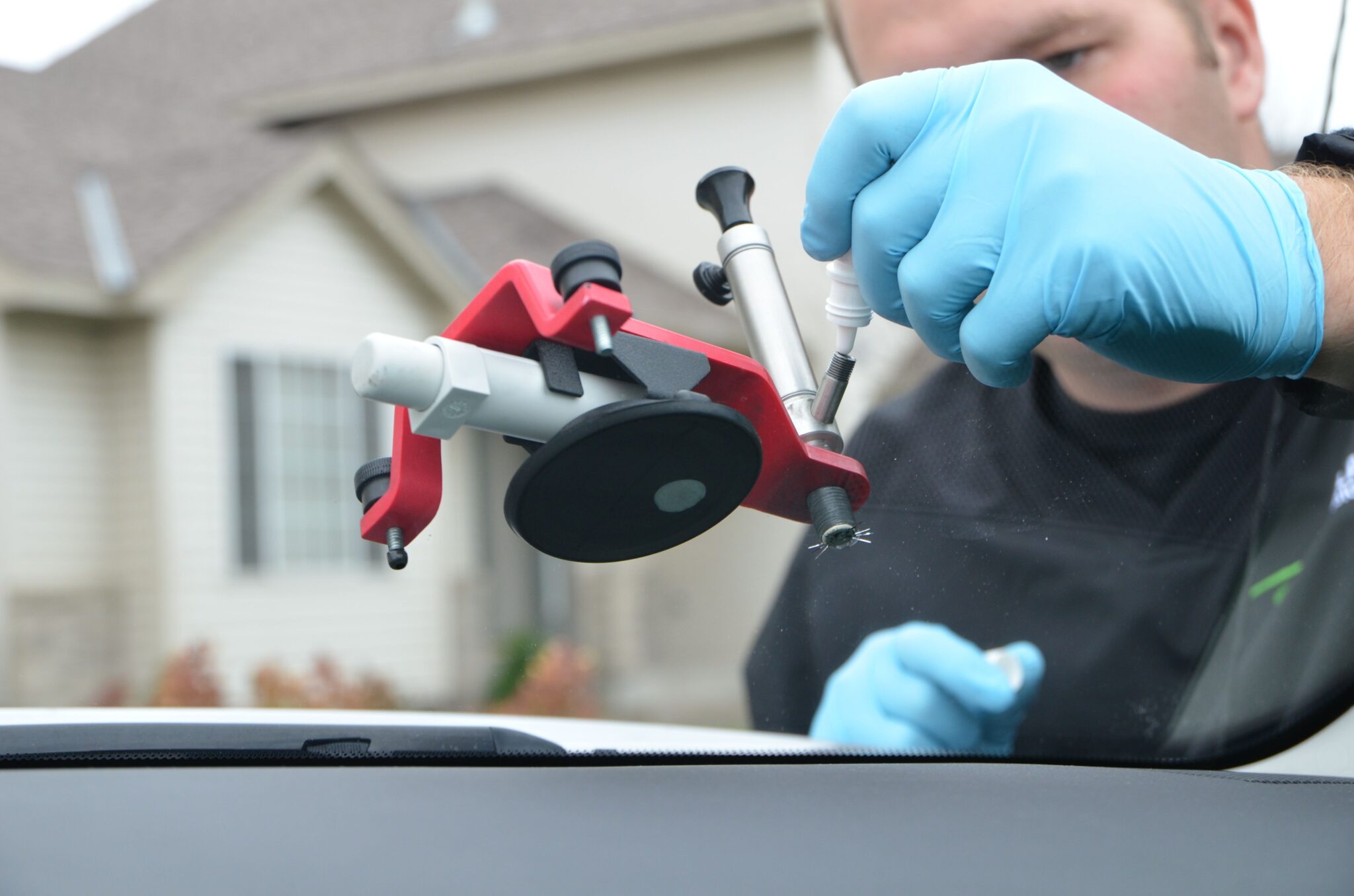 Professional Glass Repair: From Cracks to Crystal Clear