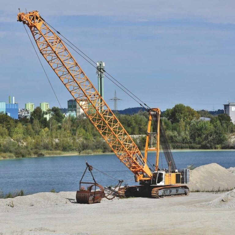 The Anatomy of the Crane: A Guide to Crane Construction