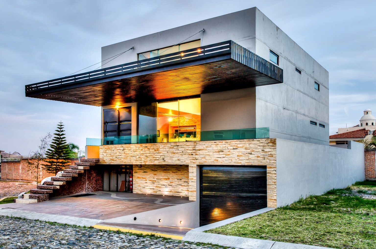 Exploring the Rise of Shipping Container Homes in Modern Architecture