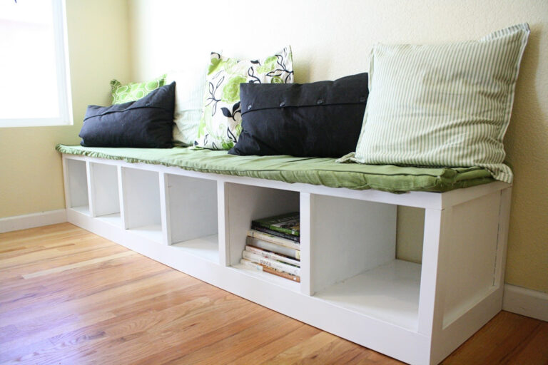 10 Use Of Storage Benches To Blend Style With Utility