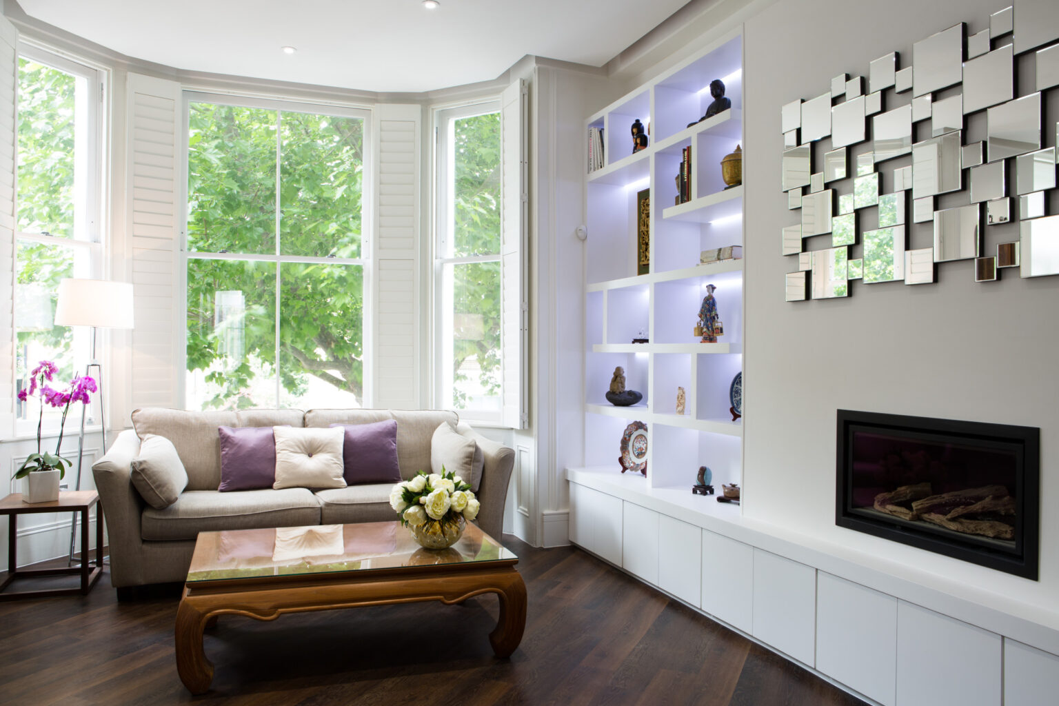 10+ Wooden Light Fixtures with Dramatic Effects