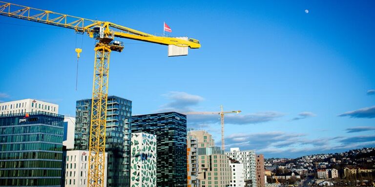 Streamlining Large Scale Construction Project Schedules with AR Streamlining Large Scale Construction Project Schedules with AR
