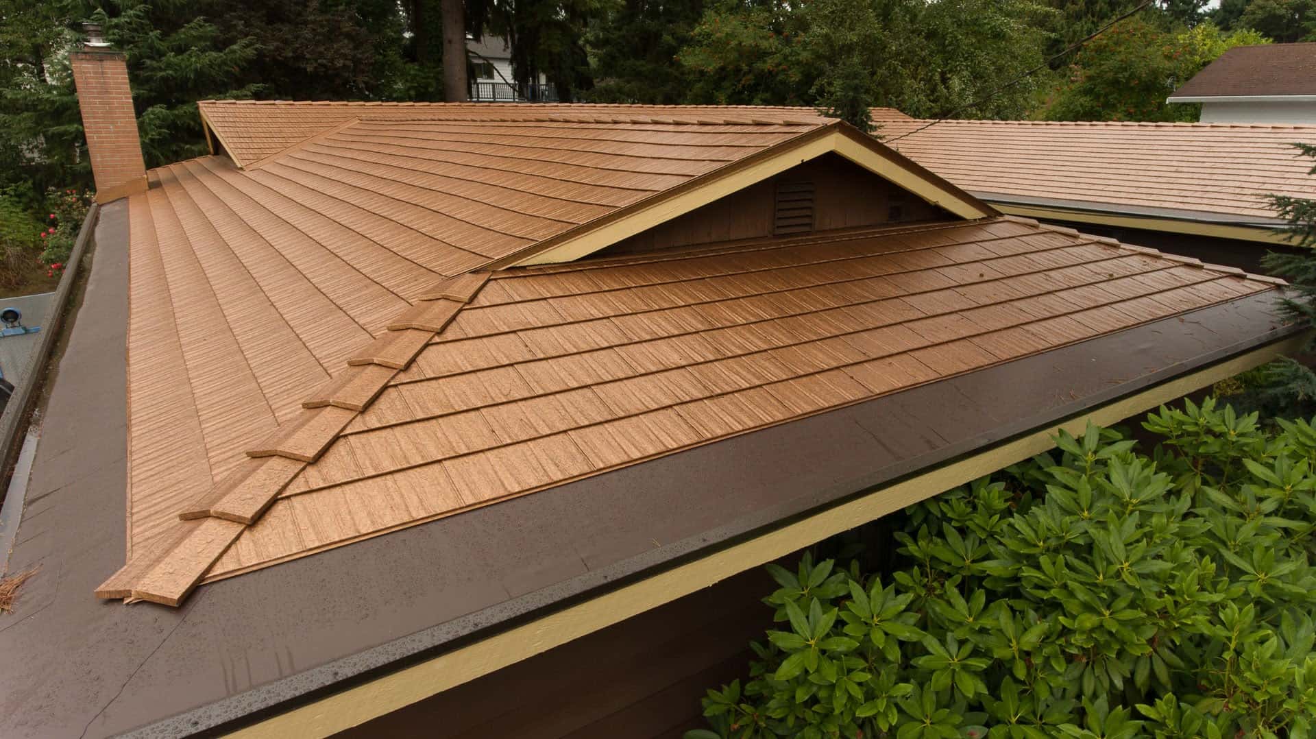 The Pros and Cons of Different Roofing Types