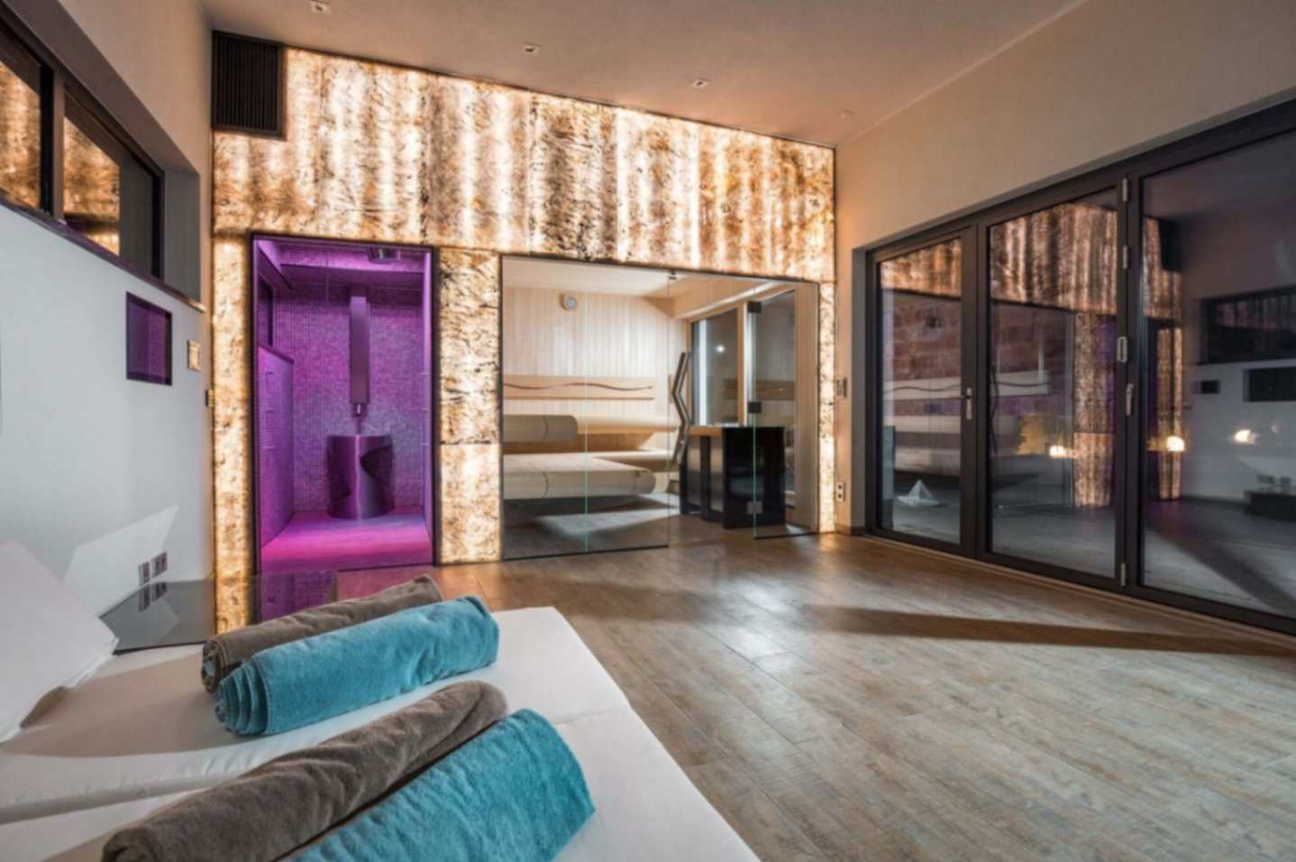 Translucent Stone Adding Elegance and Light to Interior Design