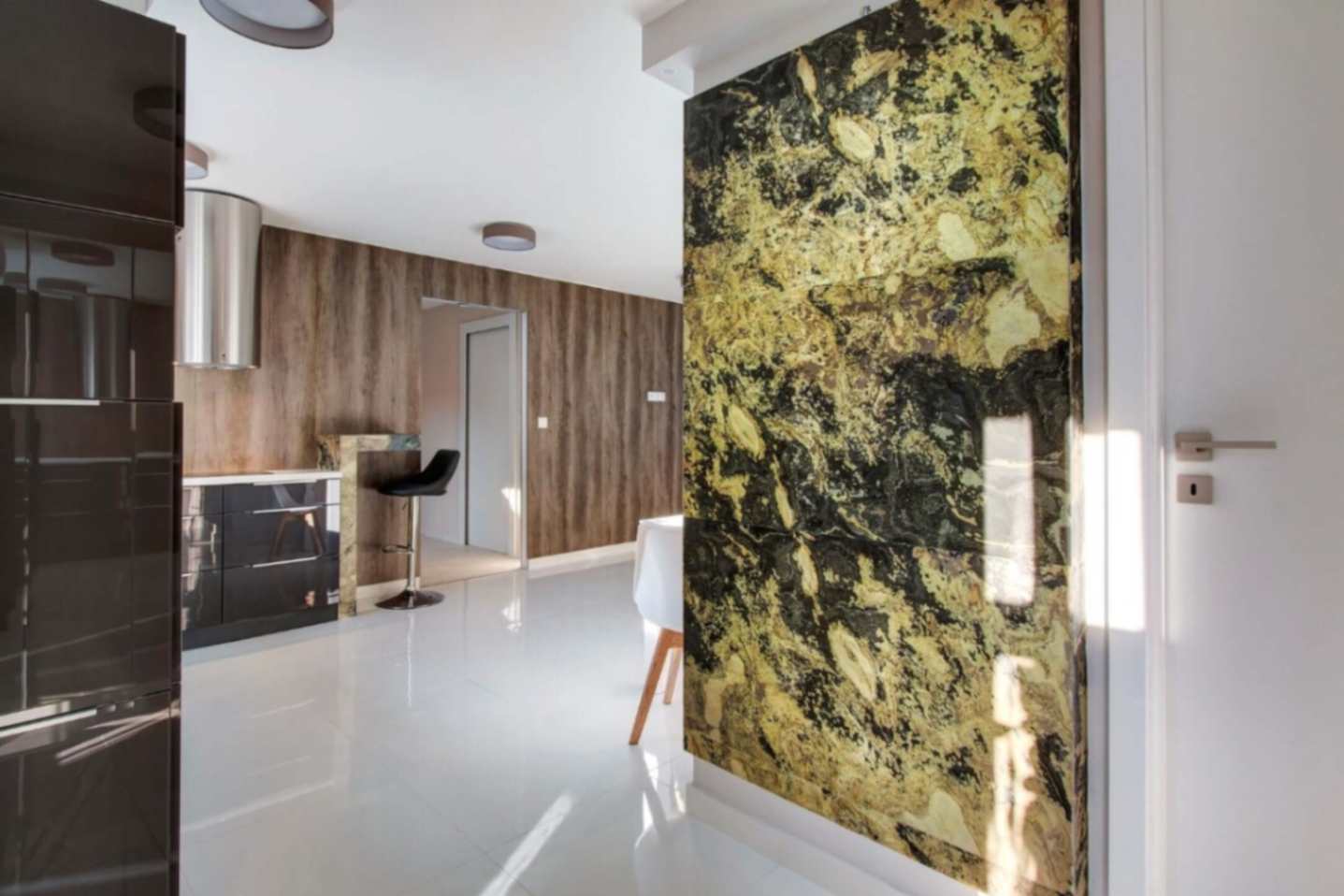 Translucent Stone Adding Elegance and Light to Interior Design